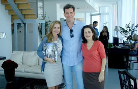 Tecto Eventos: Rogério Perez Lança Livro em Miami